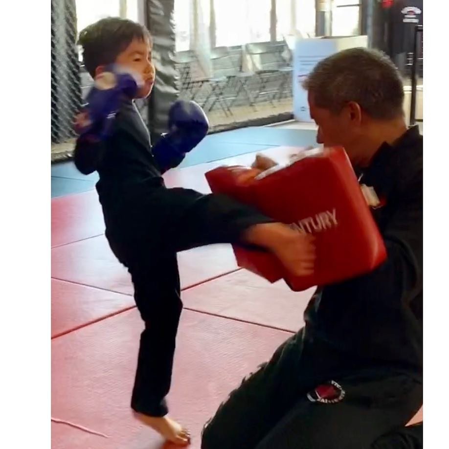 Valor Training Center MMA Stockton CA 95210 MMAGYMS NET